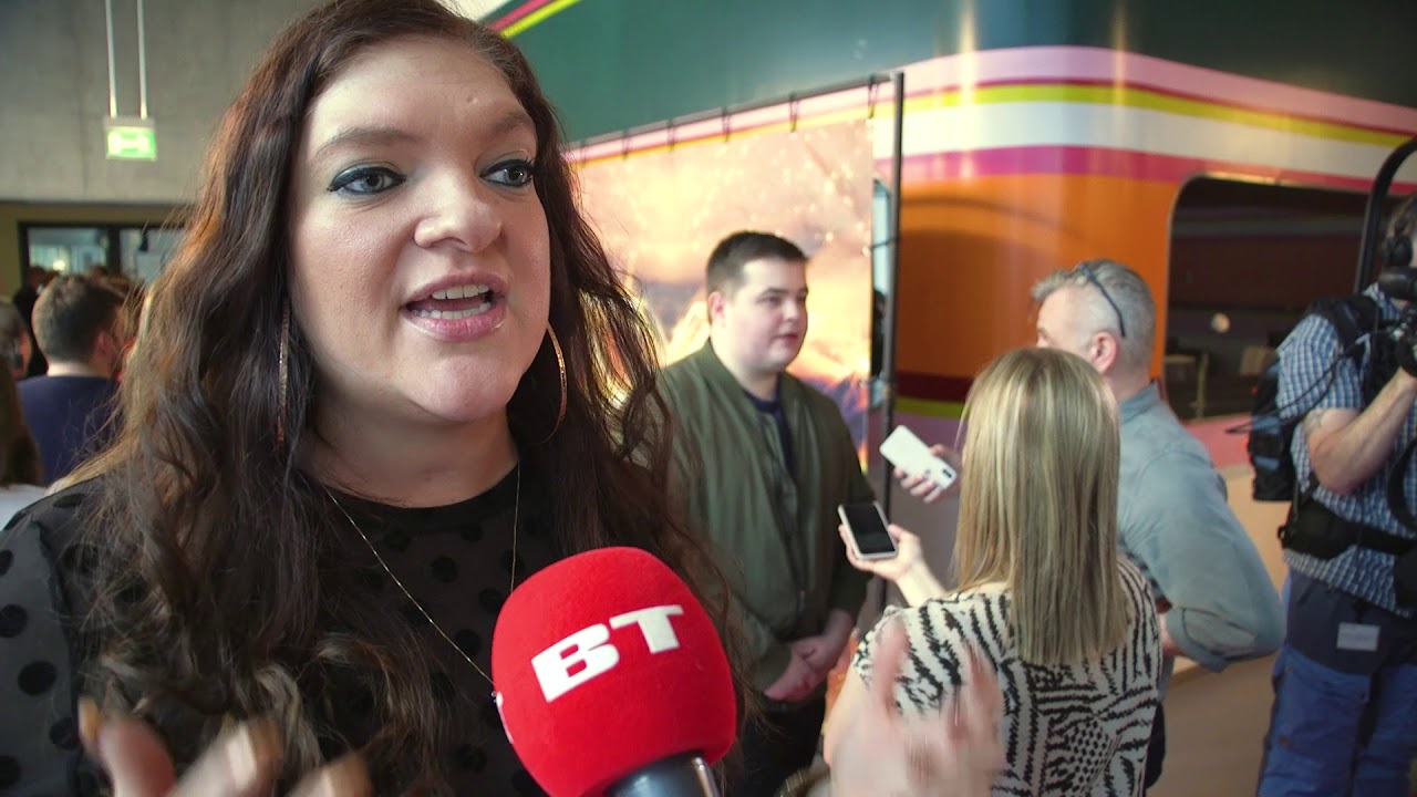 Interview - Laura Arensbak Kjærgaard - YouTube