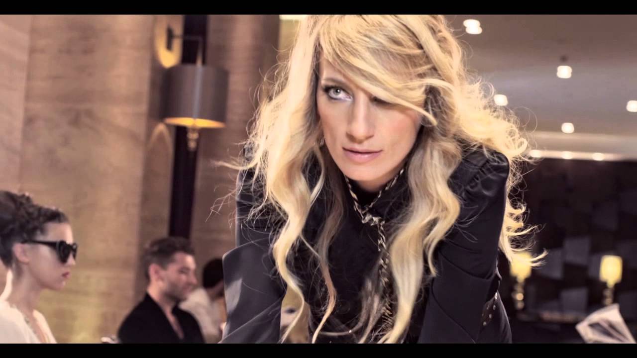 Ana Stanic - Panika [Official Video] - YouTube