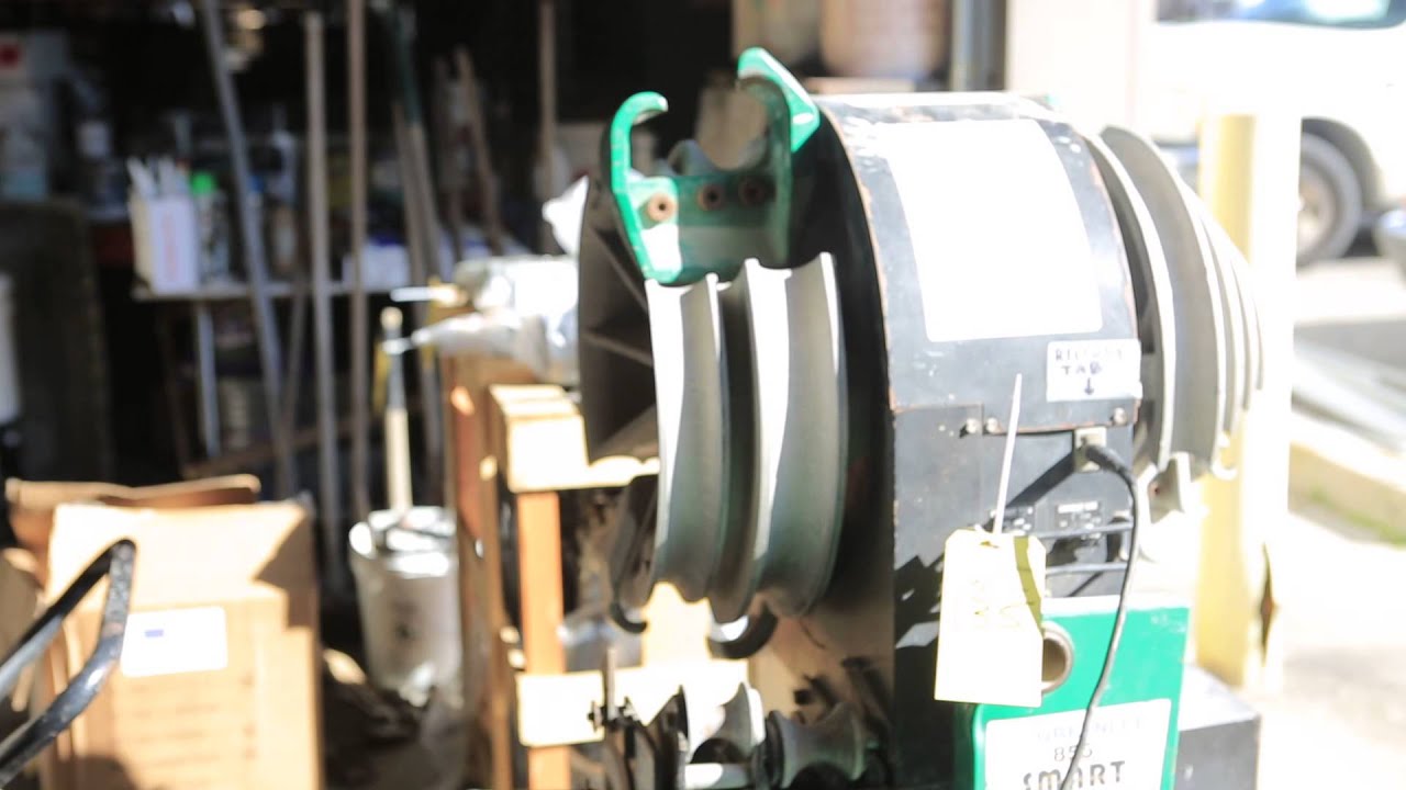 Greenlee 855 Smart Bender - Tag #47135 - YouTube