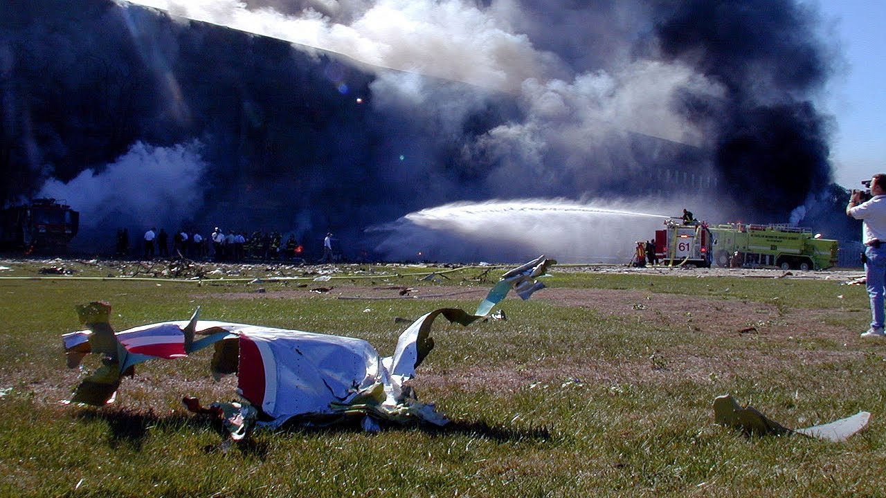 Animation vs. Real Life - American Airlines Flight 77 - YouTube