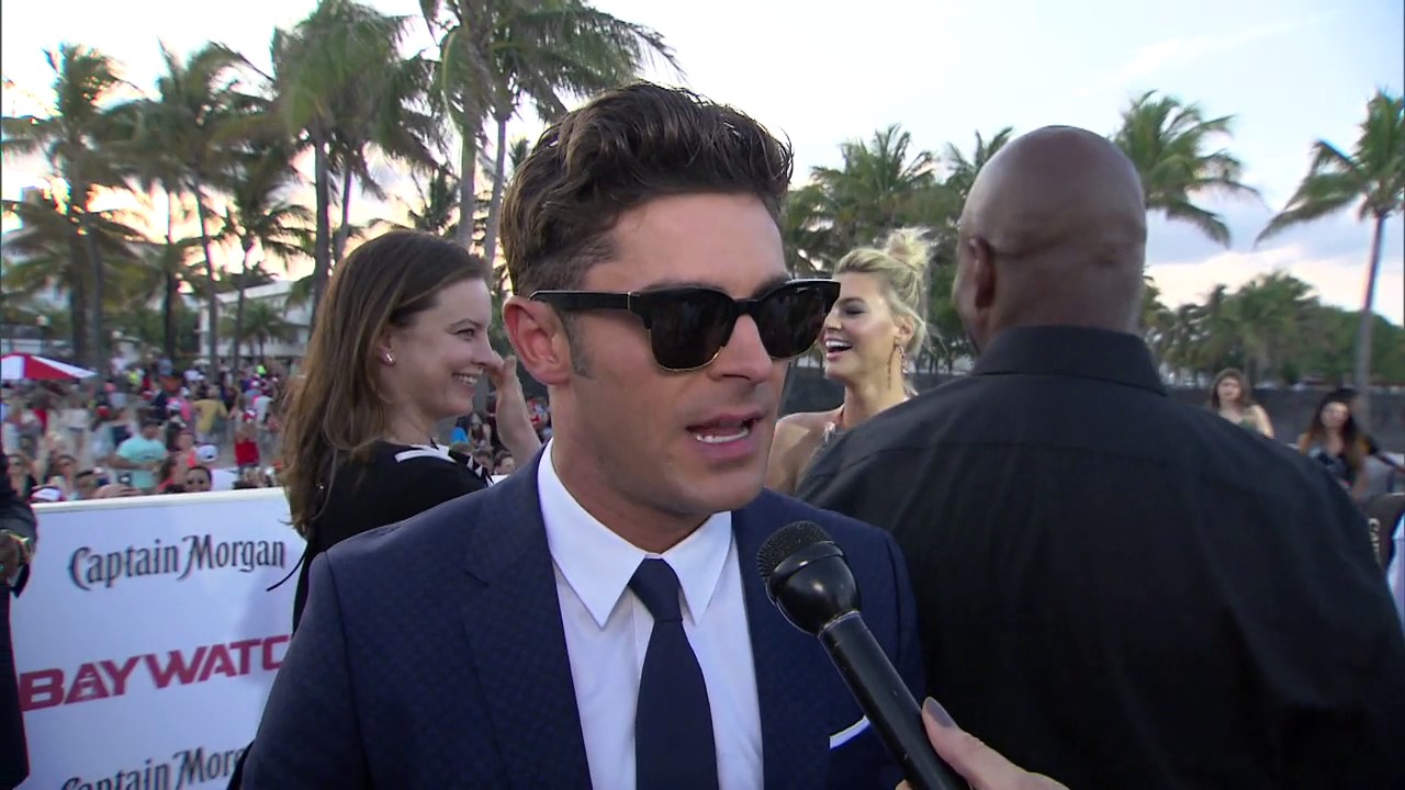 Baywatch: Zac Efron "Matt Brody" Red Carpet Premiere Movie Interview ...