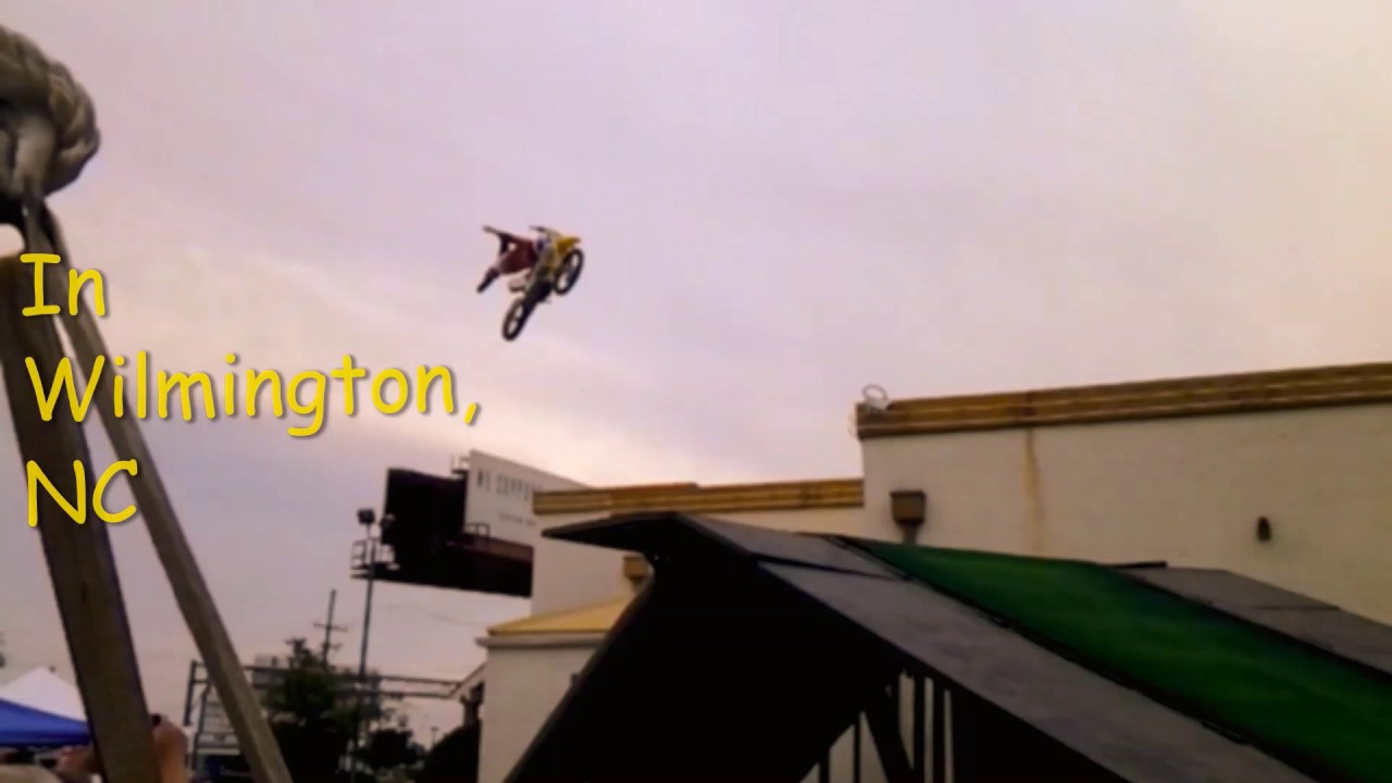 Mad Mike Jones and Rick Janesky FMX Demos in NC - YouTube