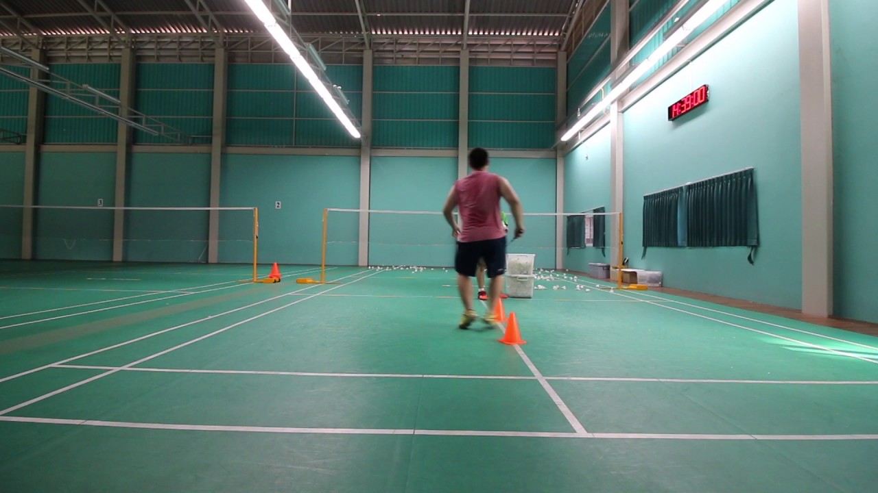 BADMINTON CENTER POSITION FOR DEFENSE AND OFFENSE - YouTube