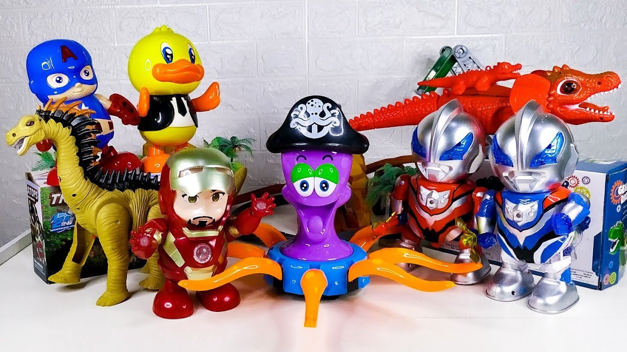 Adu Mainan Ultraman Ribut VS Gurita Kraken, MR. Donald VS Dinosaurus ...