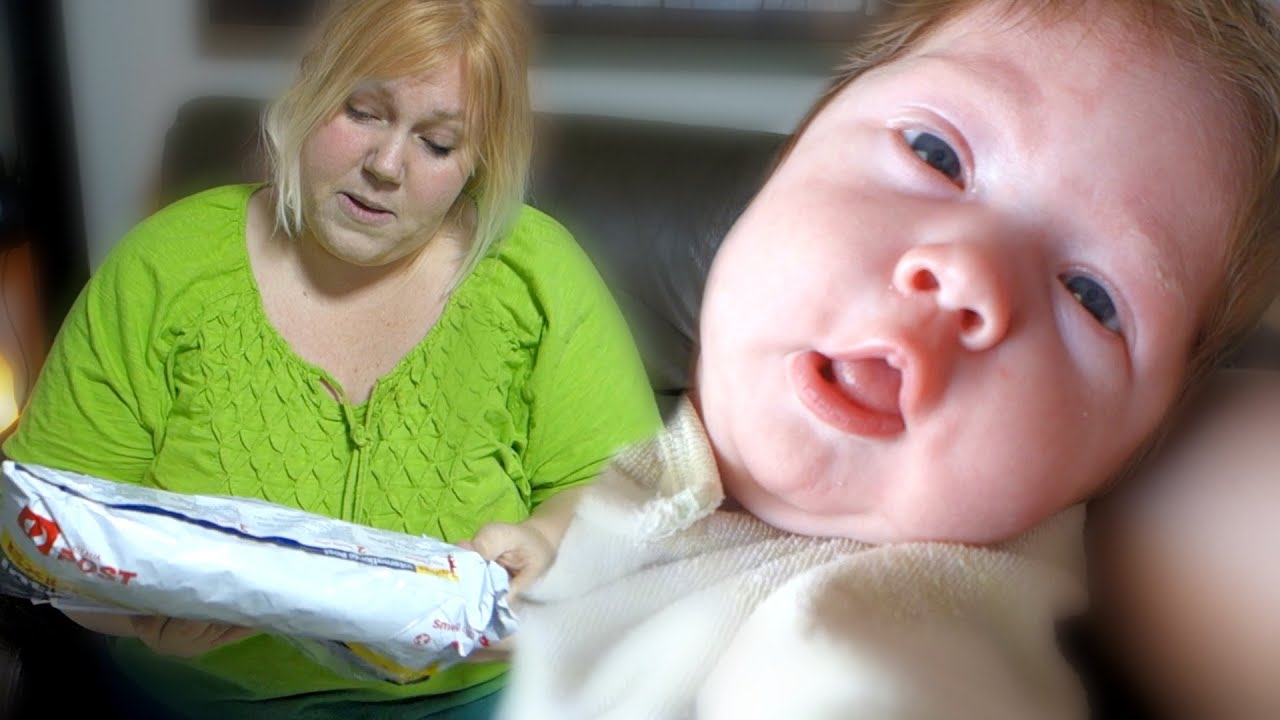 AWESOME BABY GIRL MAIL SURPRISES!! - YouTube