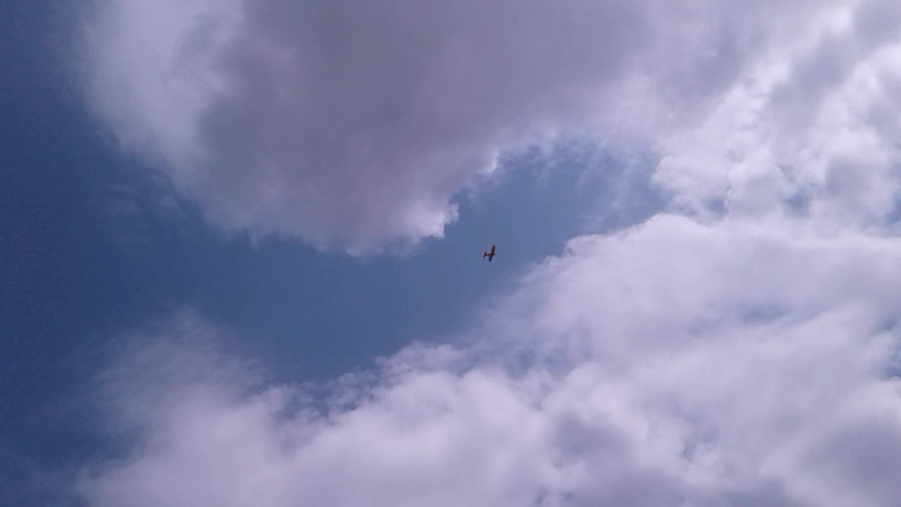 Valach 250 radial , 1/3 Stearman maiden flight - YouTube