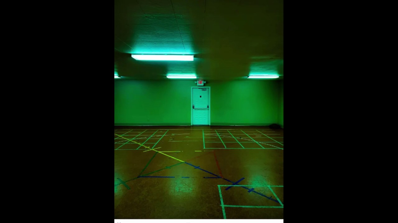 vaguely familiar images with unsettling music pt. 16 - YouTube