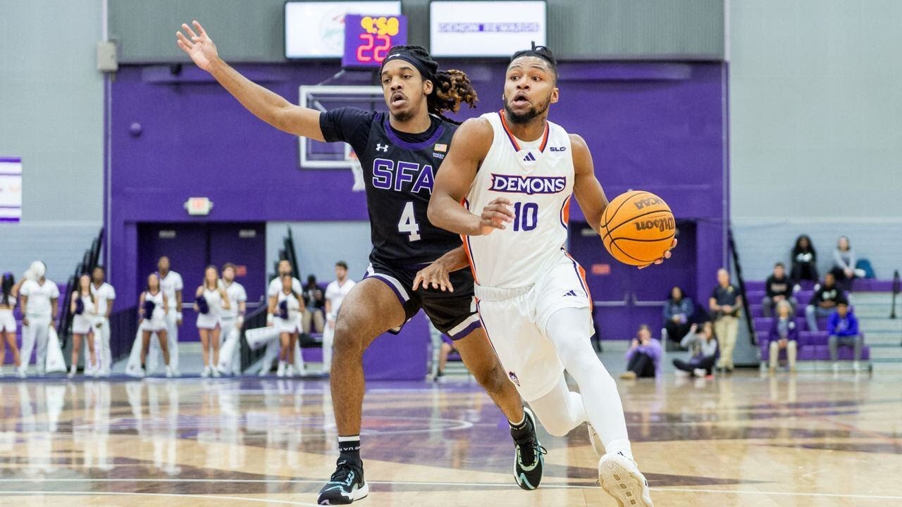 NSU Demons fall to hot-shooting Lumberjacks - YouTube