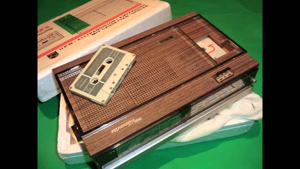 PHILIPS EL 3300 erste Tonaufnahme auf dem Cassetten Recorder ...