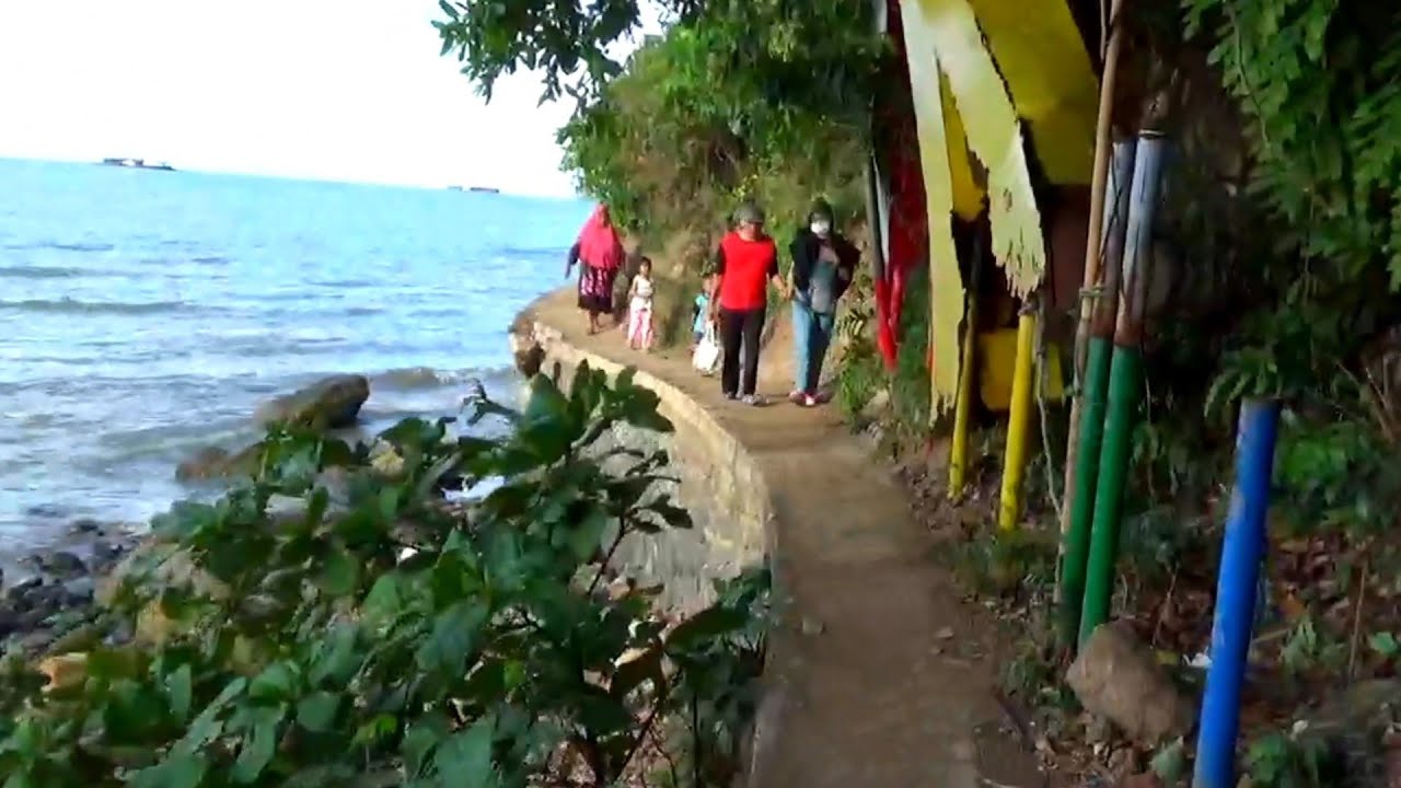 Keindahan Tersembunyi Pantai Ujung Negoro Batang Jawa Tengah - YouTube
