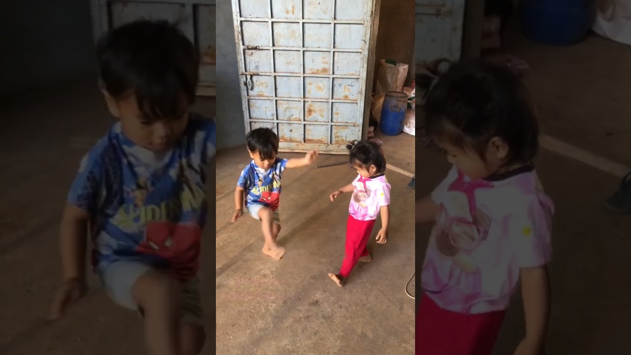cute babies dance together really cool - YouTube
