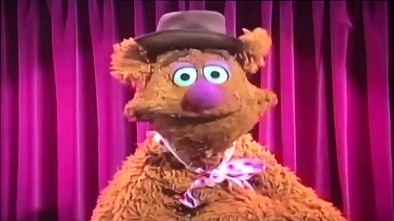 The Muppet Show - Good Grief! The Comedian's A Bear! (Better Quality ...