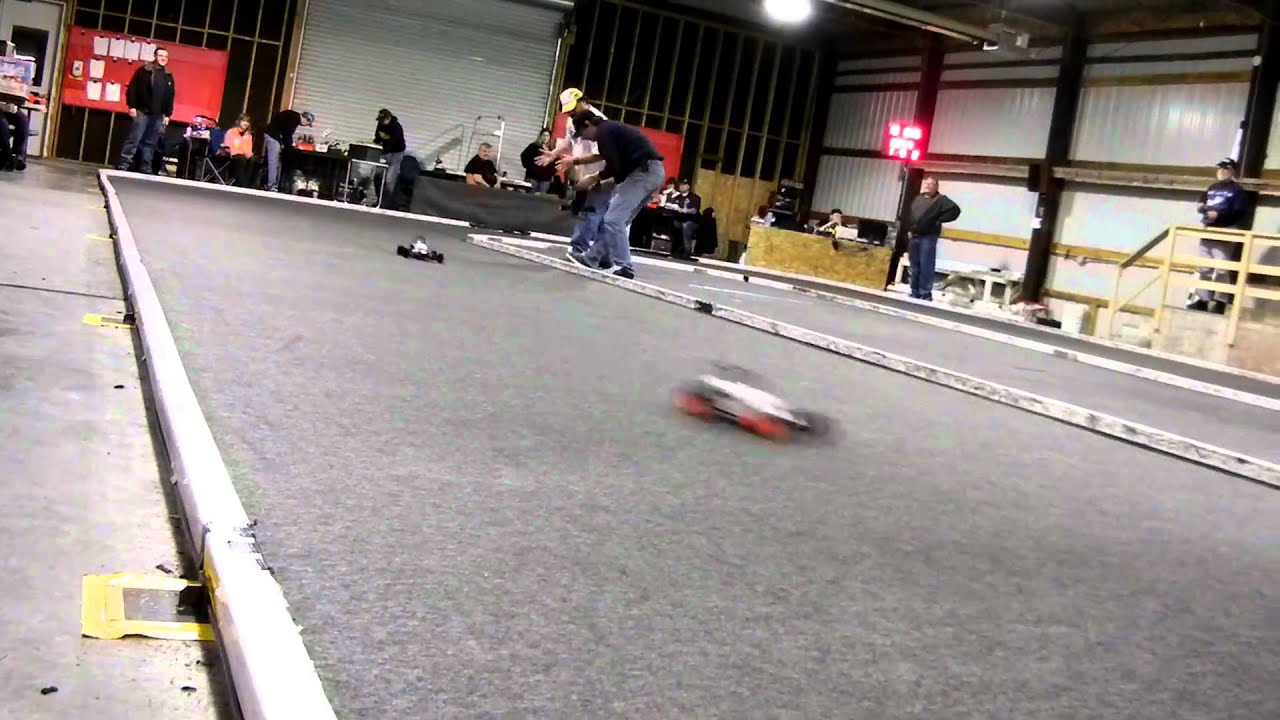 NORA RC Carpet Sprint Car Class - YouTube