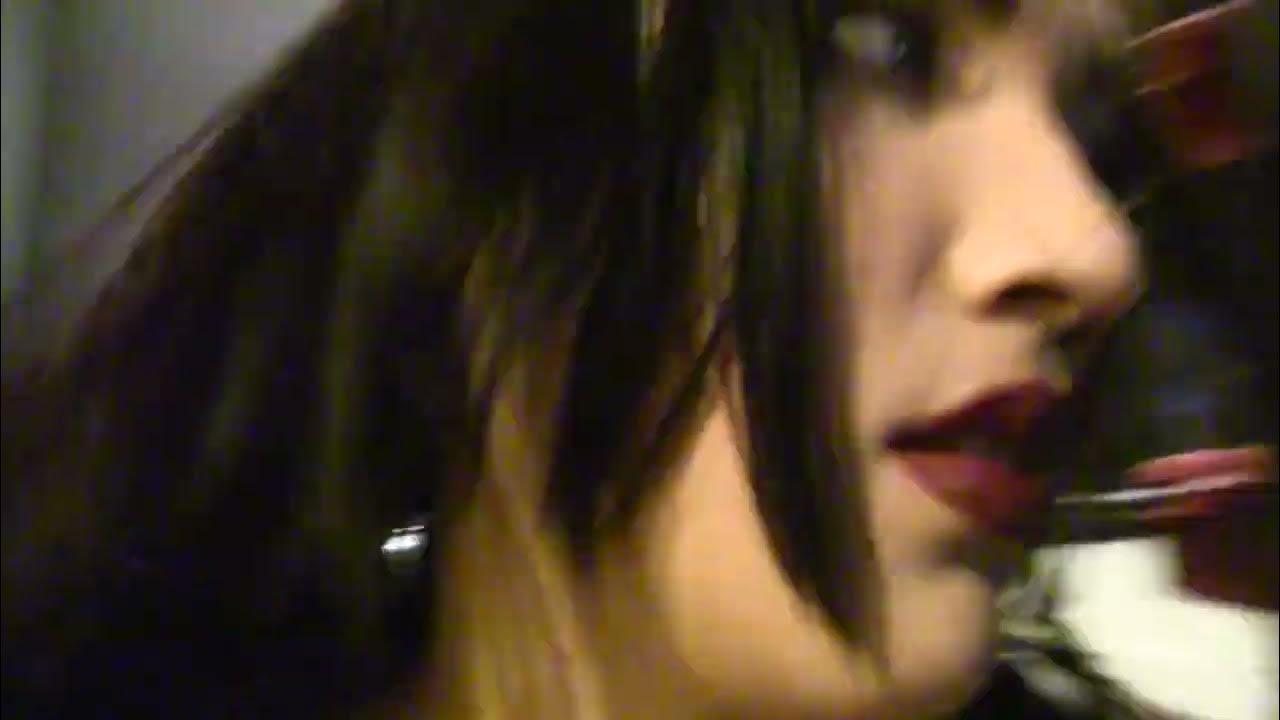 Salina De La Renta VS Kaci Lennox - YouTube