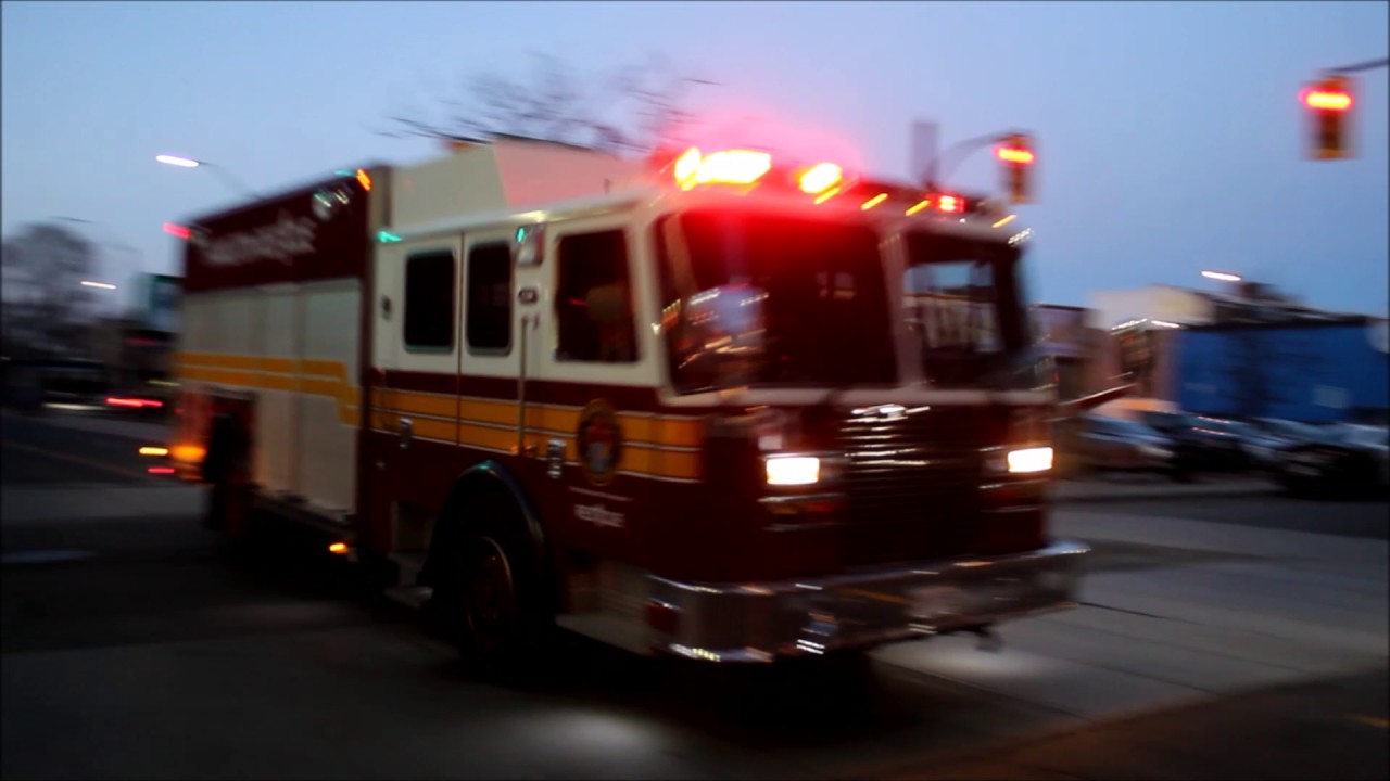 Hamilton Fire Rescue 1,Engine 1 Responding - YouTube