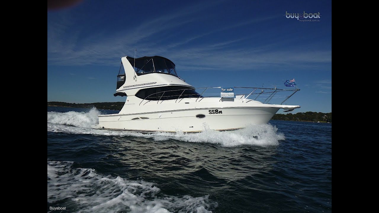 Silverton 34 Convertible Flybridge Cruiser - Walkthrough - YouTube