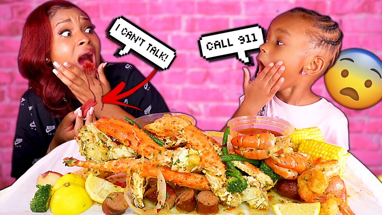 MY TONGUE FELL OUT PRANK ON MY 5 YEAR OLD LAYLA + KING CRAB SEAFOOD ...