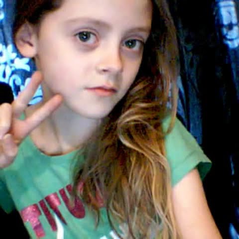 Random slideshow of me - YouTube