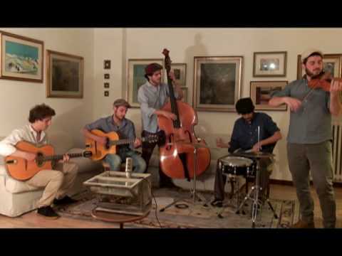 Gypsy Thief - Tchavolo Swing - YouTube