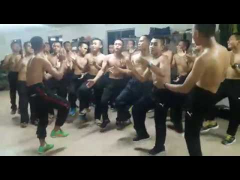 Dari rejeman askar melayu diraja 23 ramd tebaik - YouTube