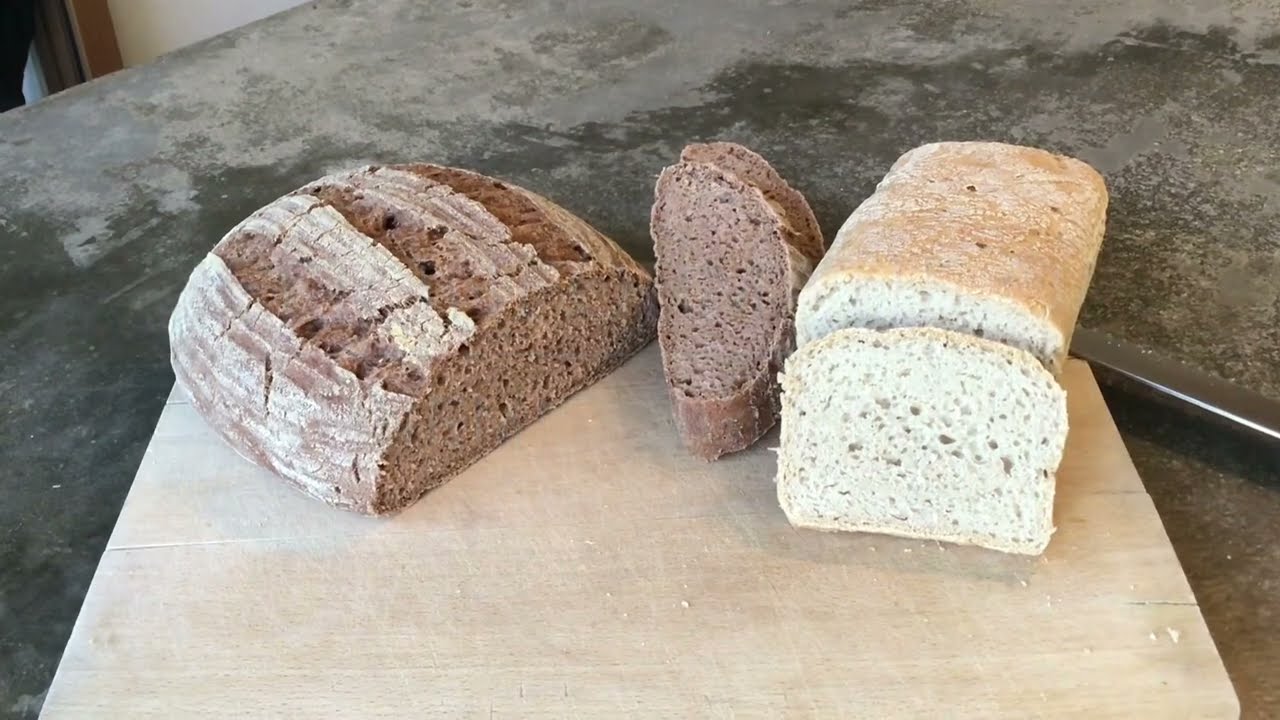 Glutenvrij bruin- en wit brood - YouTube