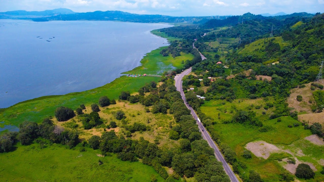 EL IMPONENTE LAGO DE YOJOA HONDURAS | Vista desde la parte Este ...
