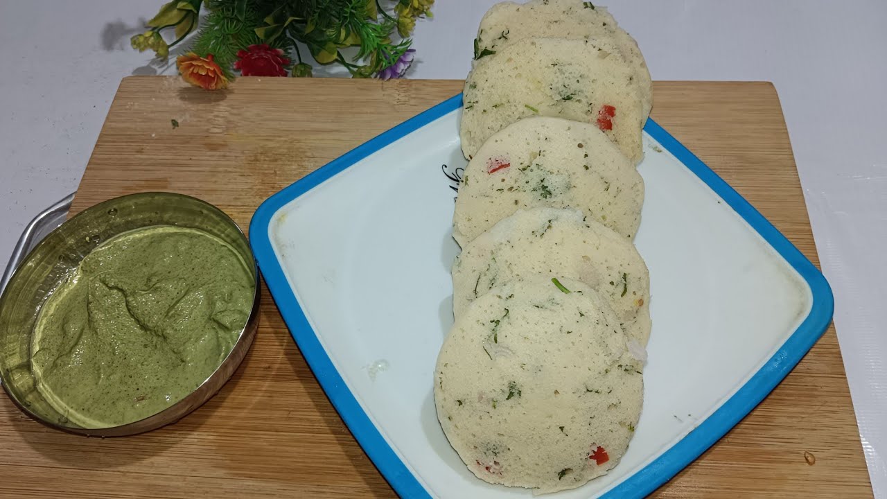 व्हेजिटेबल्स मुंग दाल इडली #healthybreakfastrecipi soft spungy mung ...