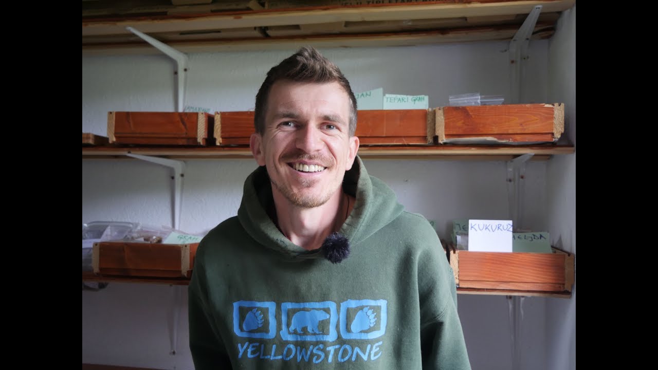 Vojin, activiste environnemental et créateur de Factory of Joy - YouTube