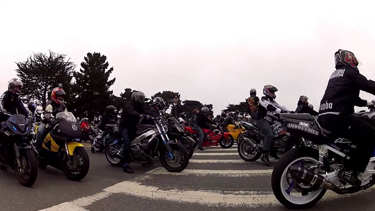 Original Crazy Motorcycle Stunts and Police Chases - YouTube