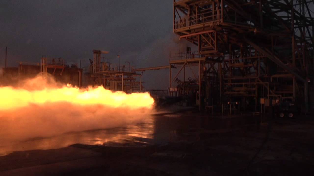 Saturn V F-1 Engine Gas Generator Blazes Back To Life - YouTube