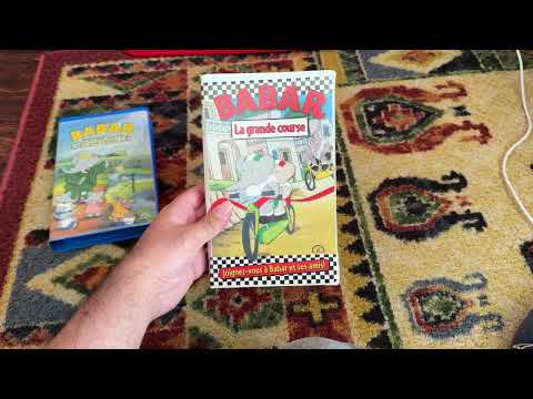 2 French Babar VHS Tapes With Character￼