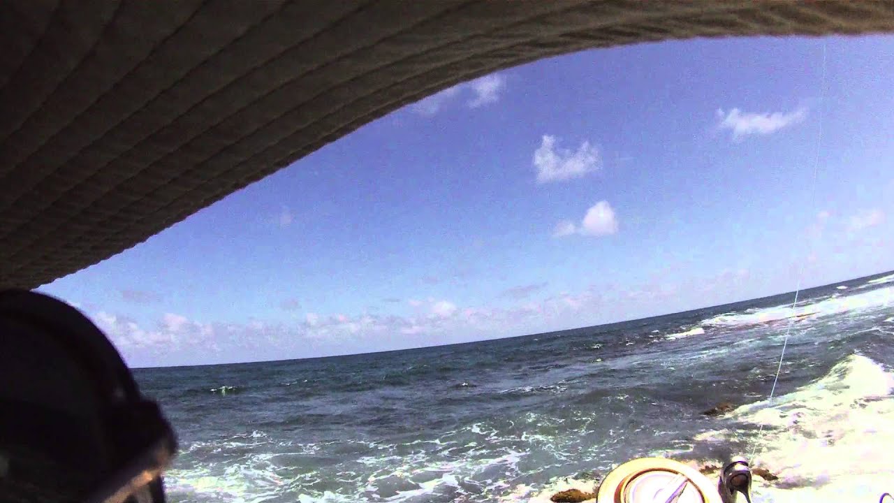 Spooled in 2 minutes!!! Ulua(giant trevally) Omilu(bluefin trevally ...