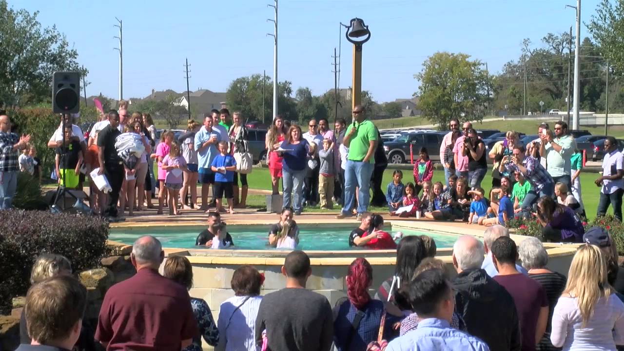 River Pointe Church Baptisms (11:15. Service) - YouTube