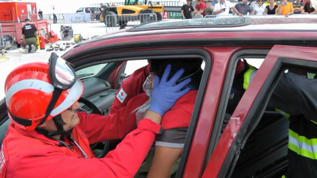 "Rapid Extrication" mit der Rescue Boa - YouTube