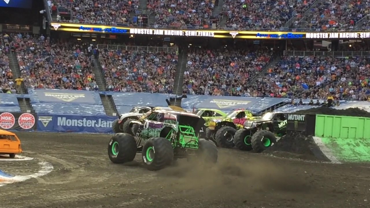Semi Finals of racing | Foxboro Monster Jam 2017 - YouTube