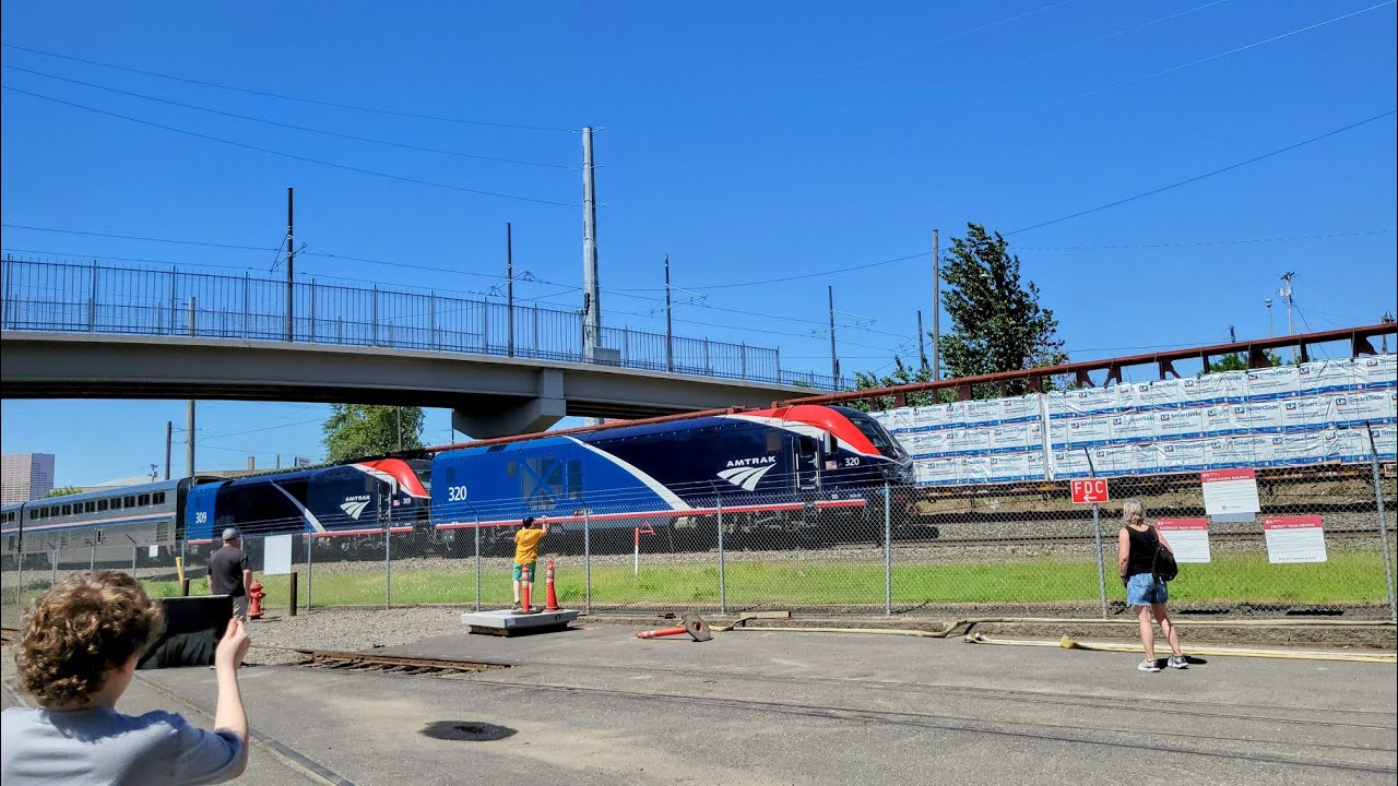 Portland Train Day 2023! - YouTube