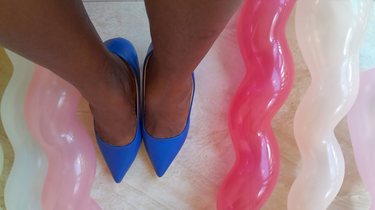ASMR TAPPING in my HEELS with BALLOONS - YouTube