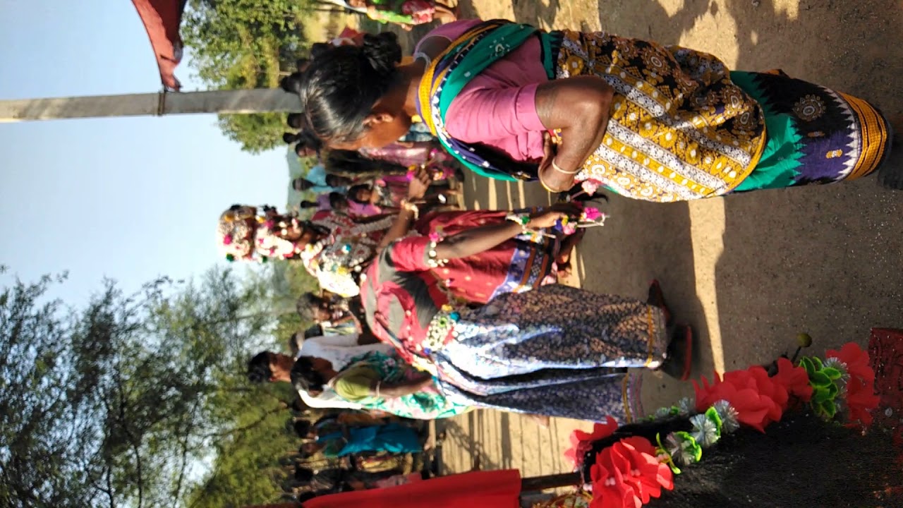 Mukhiguda soripada debipuja - YouTube