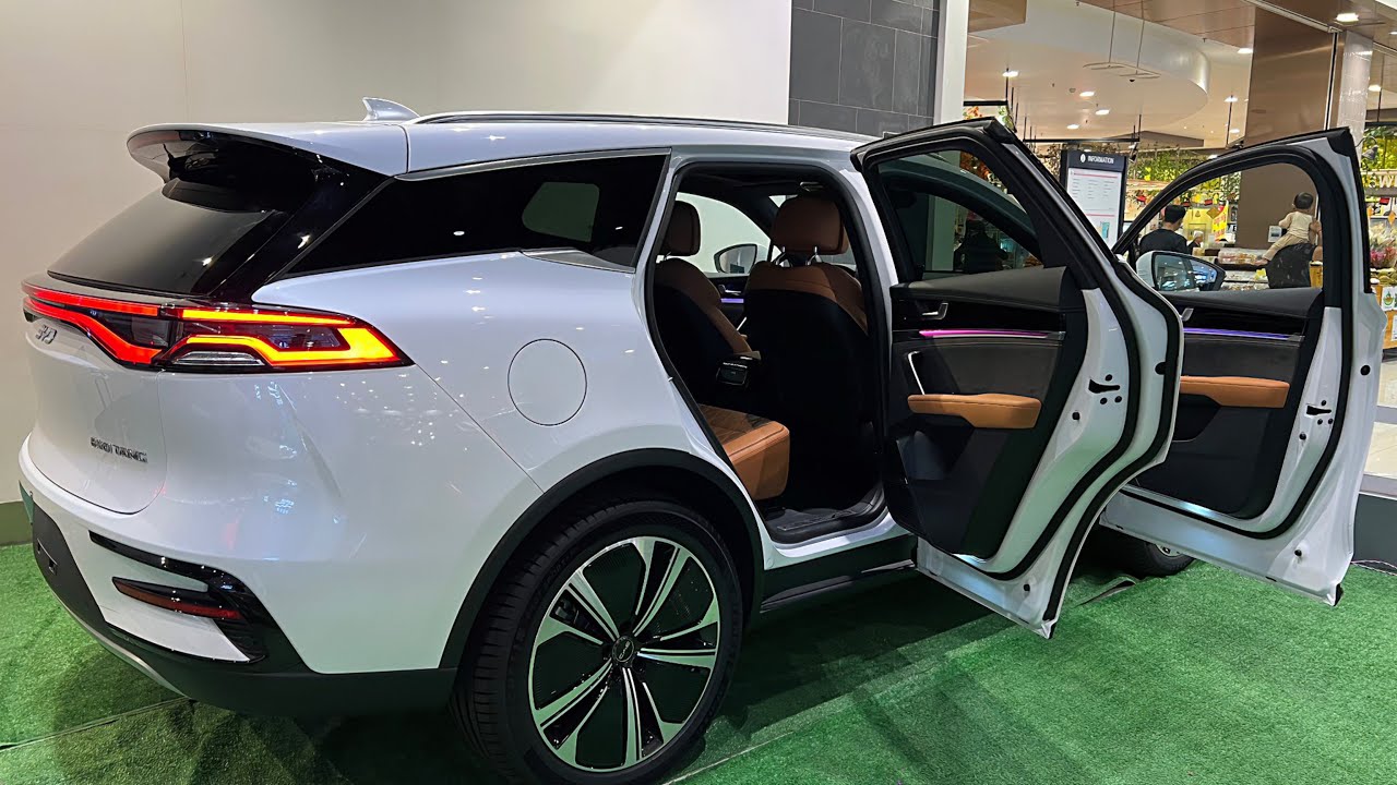New 2025! New Luxury BYD Tang EV - Premium Interior, Exterior 4K - YouTube