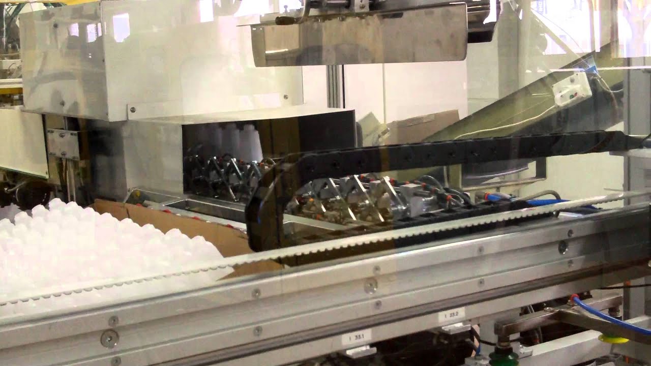 Fuldautomatisk pakkemaskine og pap magasin. - YouTube