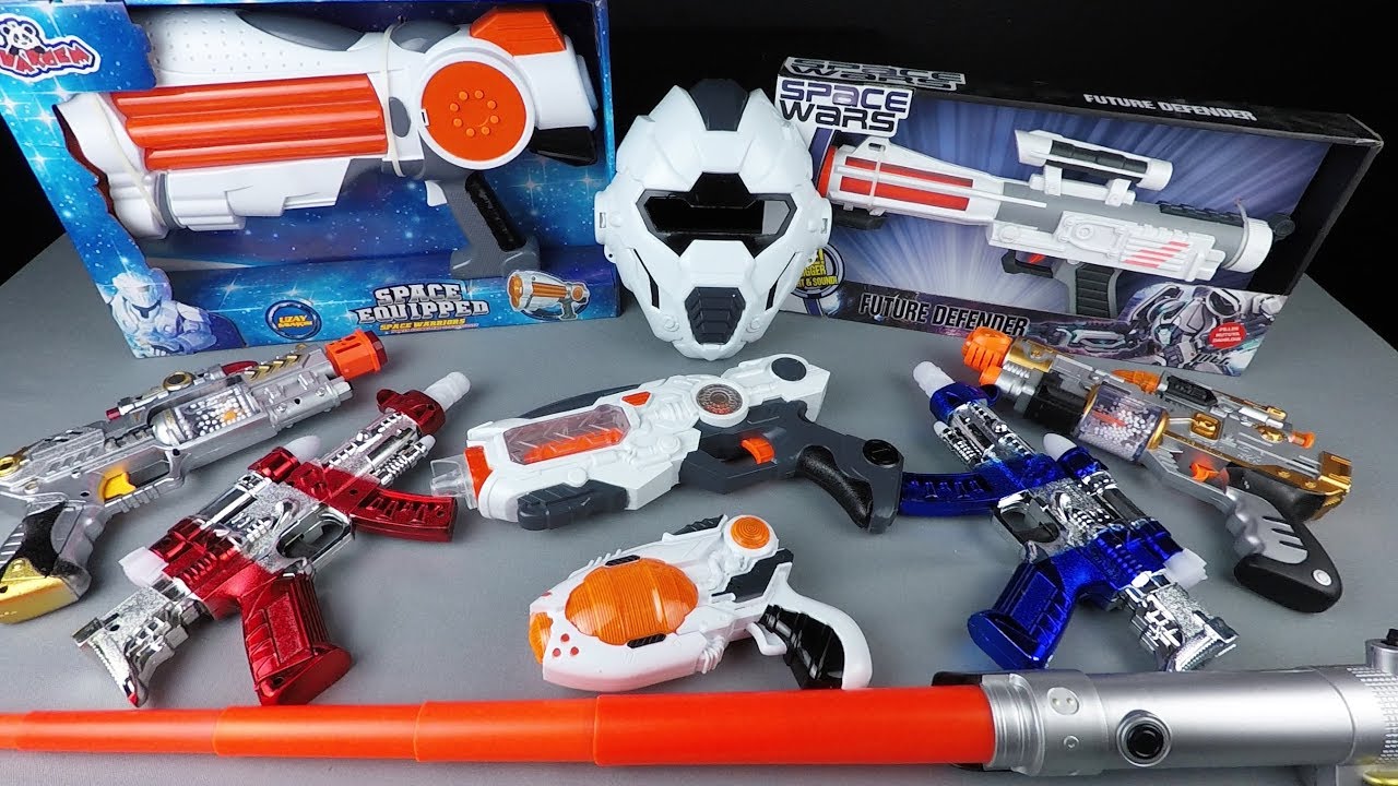 Star Wars Toy Guns !! Space Toy Rifles Pistols and Lighted Voiced Guns ...