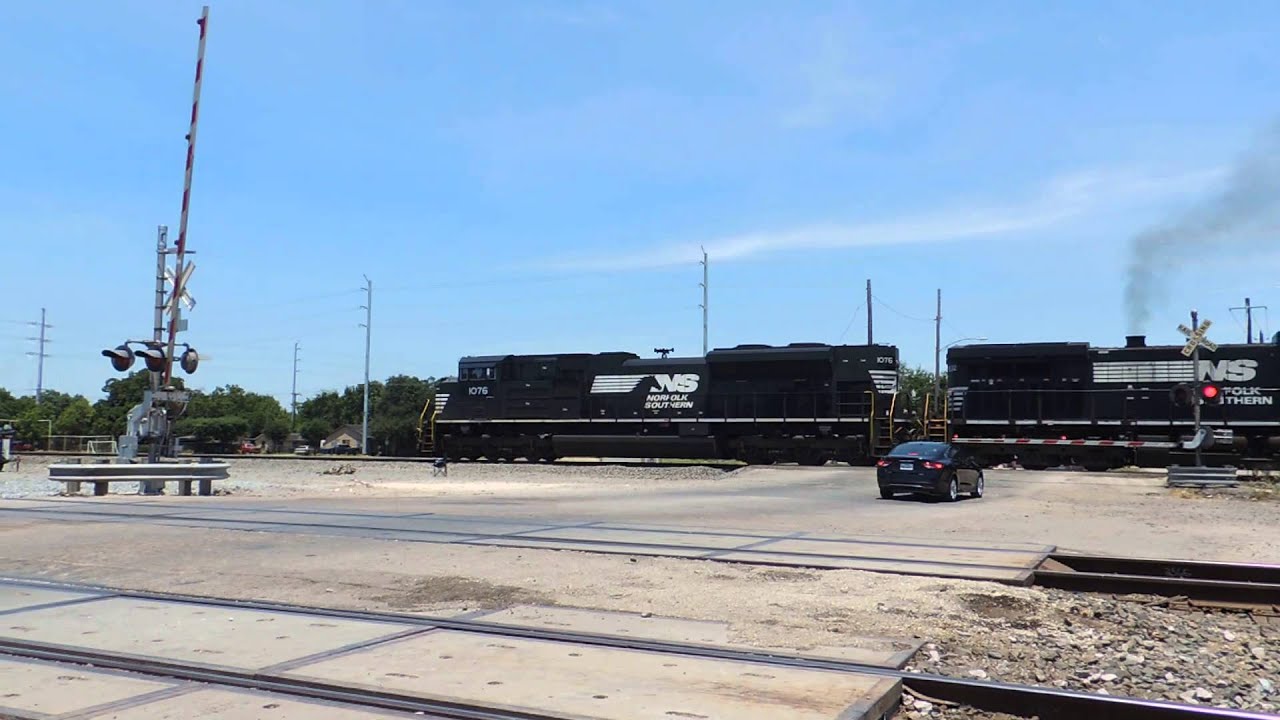 railfan saturday rosenberg vids @photos8 1 15 016 - YouTube