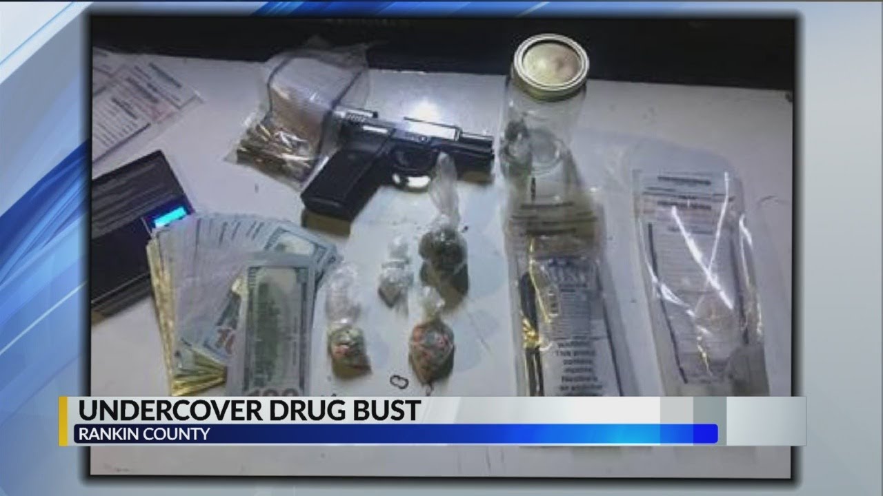 Undercover Rankin drug bust - YouTube