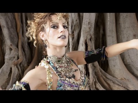 Sara Guirado (This girl is insane) - Arabic belly dance