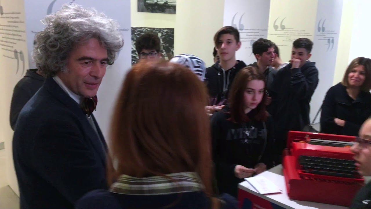 Olivetti, una storia di innovazione - Chi sa come si usa una macchina ...