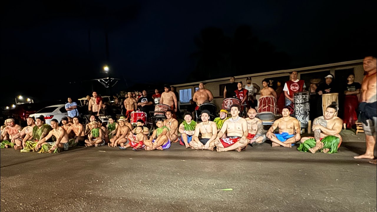 Best fireknife dancers dedicate a special performance! - YouTube