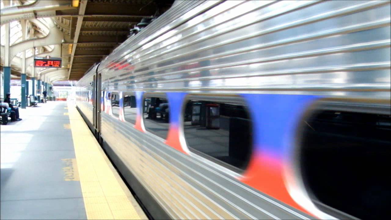 SEPTA Silverliner IV 384 on the Elwyn Line - YouTube