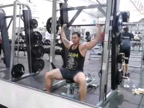 Smith machine military press@185lbs - YouTube