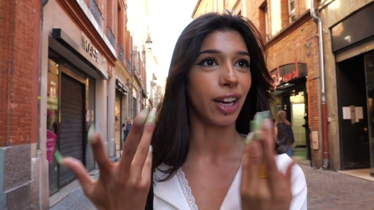 ISA MARINA - YouTube