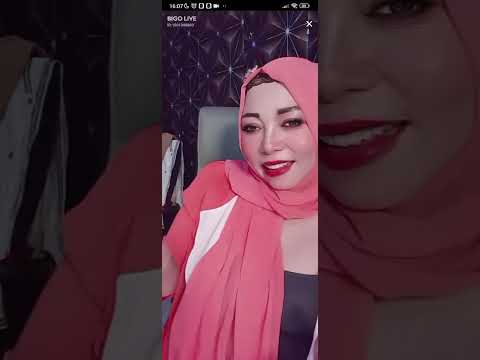 MAMI ZAHRA LIVE SAMBIL KARAOKE BIKIN SALAH FOKUS